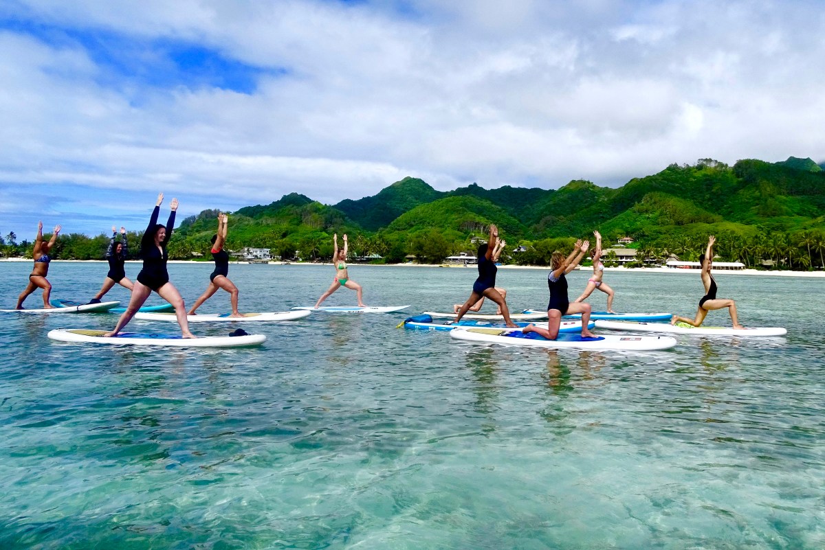 SUP Yoga retreat in the Cook Islands – Ninette.Fitness